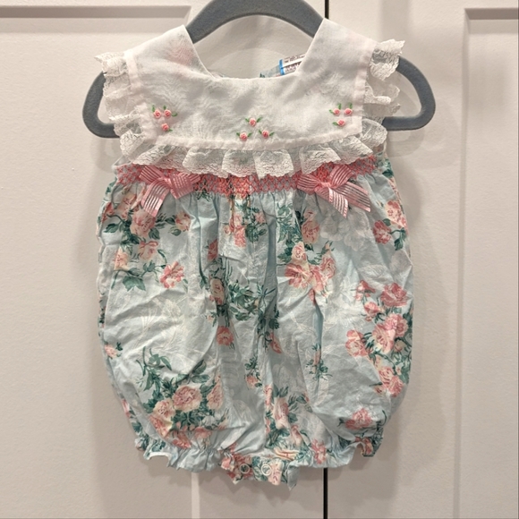 Vintage | Bottoms | Vintage Baby Girl Victorian Floral Bubble Romper With Lace Bib Collar 69 Mo ...